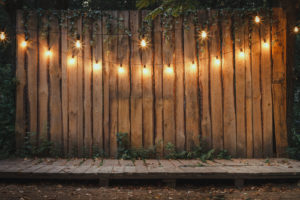 Alte Gartenmauer sanieren » Tipps für stabile Wände