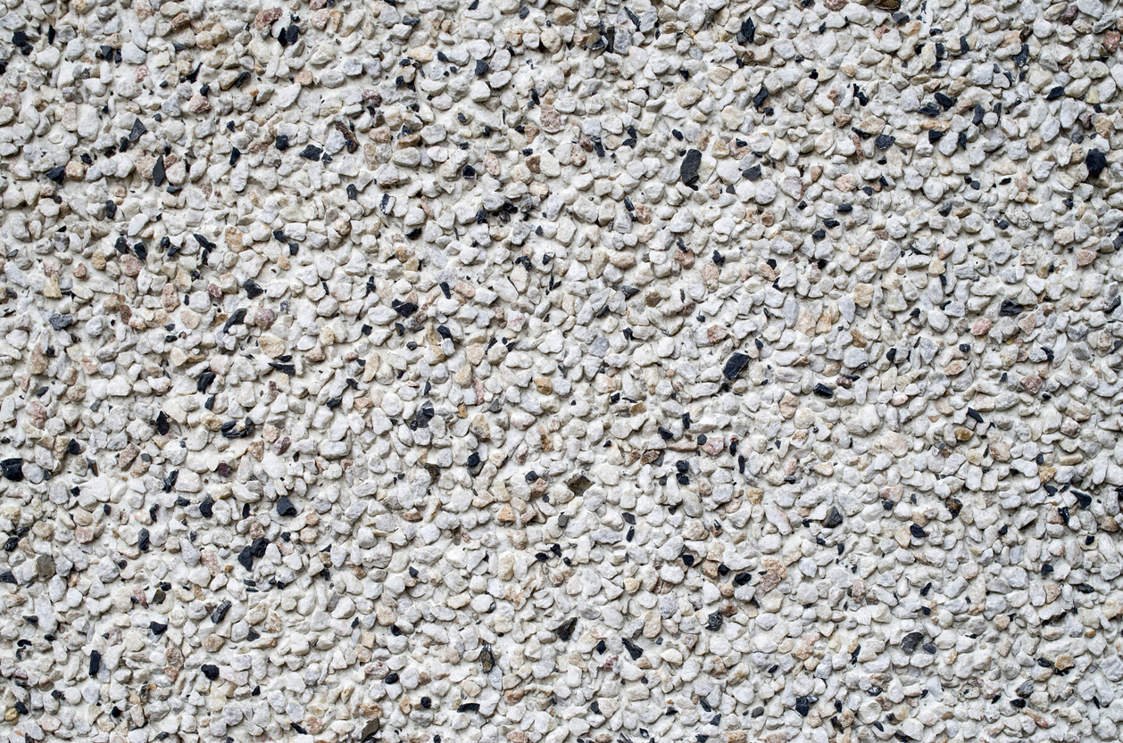 Buntsteinputz auftragen - So machen Sie es richtig