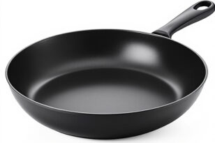 Angebrannte beschichtete Pfanne reinigen » Tipps & Tricks