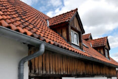 Dachfirst nachträglich abdichten » Tipps & Methoden