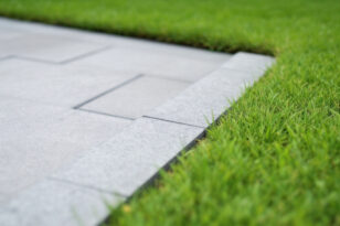 Randsteine setzen für Ihre Terrasse » Anleitung & Tipps